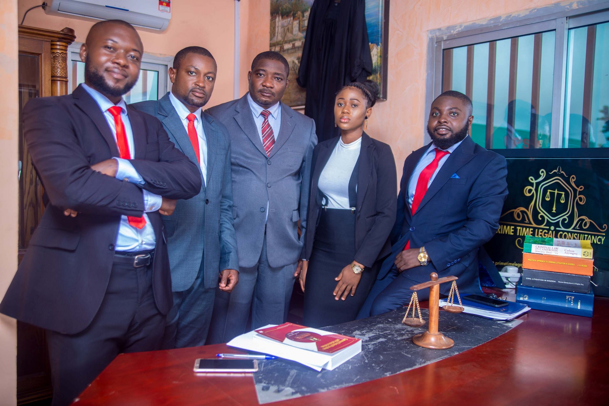 Maritime Lawyers: Expert Legal Services for Shipping & Claims